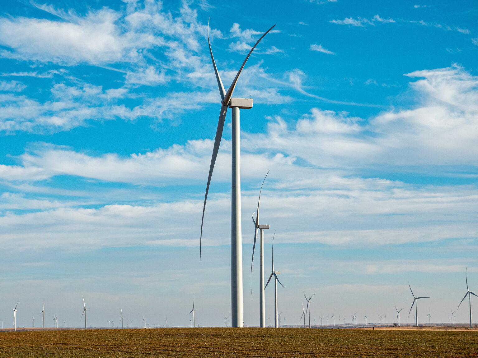 Invenergy and GE Renewable Energy Start Ops at 998 MW Wind Project ...