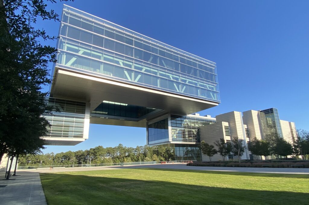 Texas' ExxonMobil Logical Candidate to Buy Targa, According to East ...