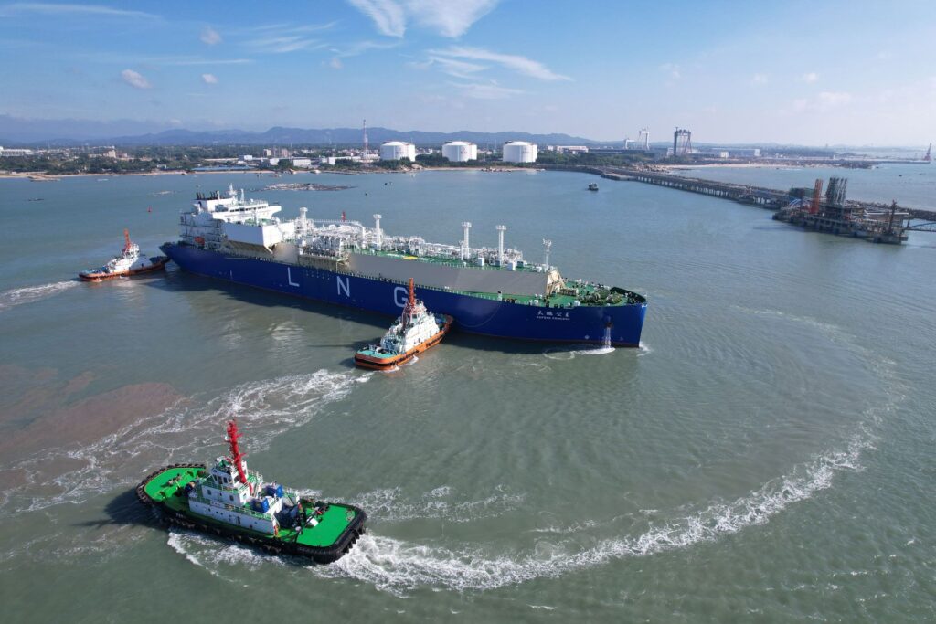 DXT Commodities Delivers First MedMax LNG Cargo to Asia - Energy Analytics Institute (EAI)