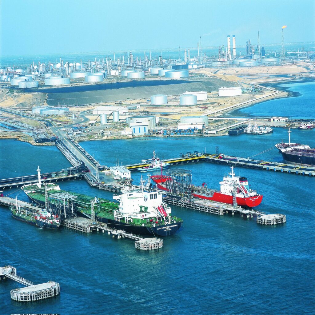Private Chinese firm producing oil in Venezuela under rare 20-year pact ...