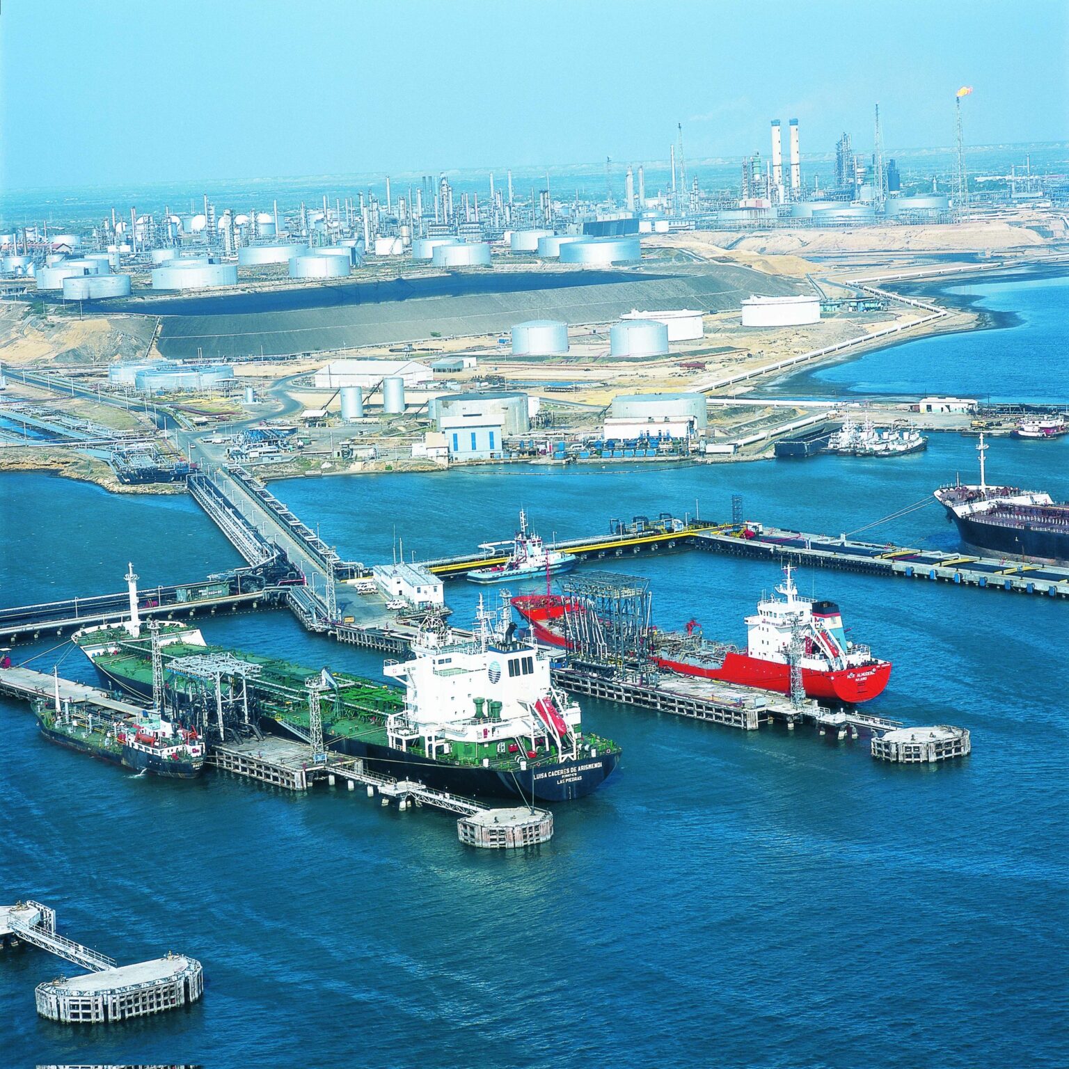 Private Chinese firm producing oil in Venezuela under rare 20-year pact ...