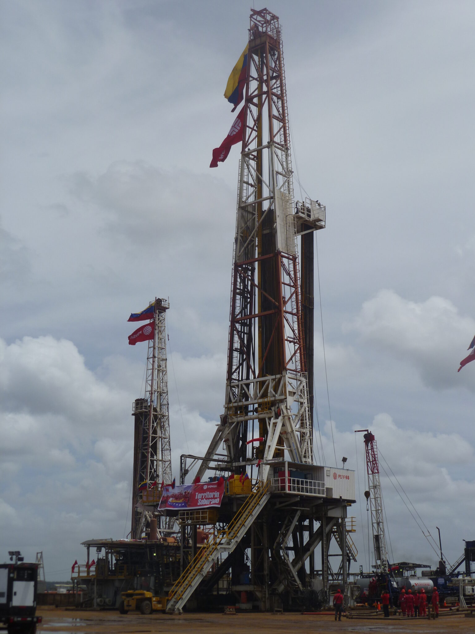 Sempra Infrastructure eyes spring 2026 start-up for Energía Costa Azul ...